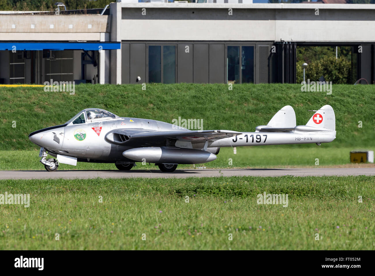 De Havilland DH-100 Vampire Mk.6 (FB.6) HB-RVN Photo Stock - Alamy