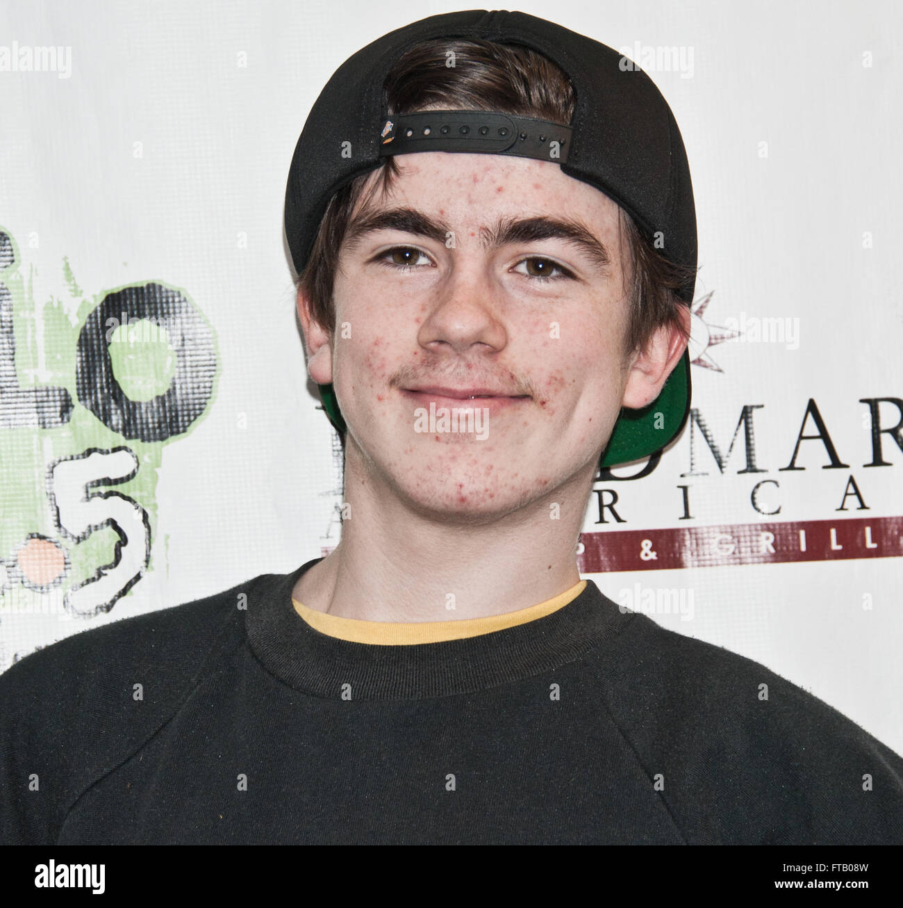 Declan mckenna singer Banque de photographies et d’images à haute ...