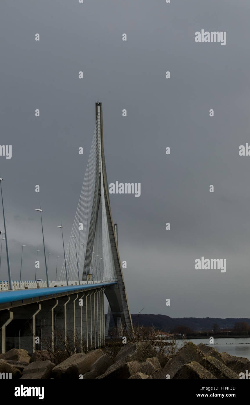 Normandy bridge Banque de photographies et d’images à haute résolution ...