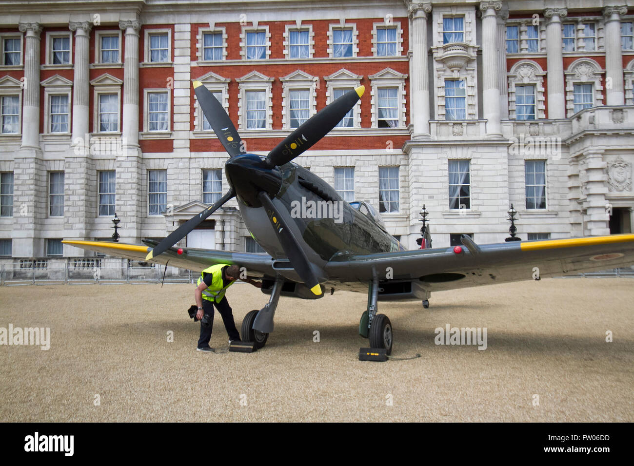 Raf typhoon ww2 Banque de photographies et d’images à haute résolution ...
