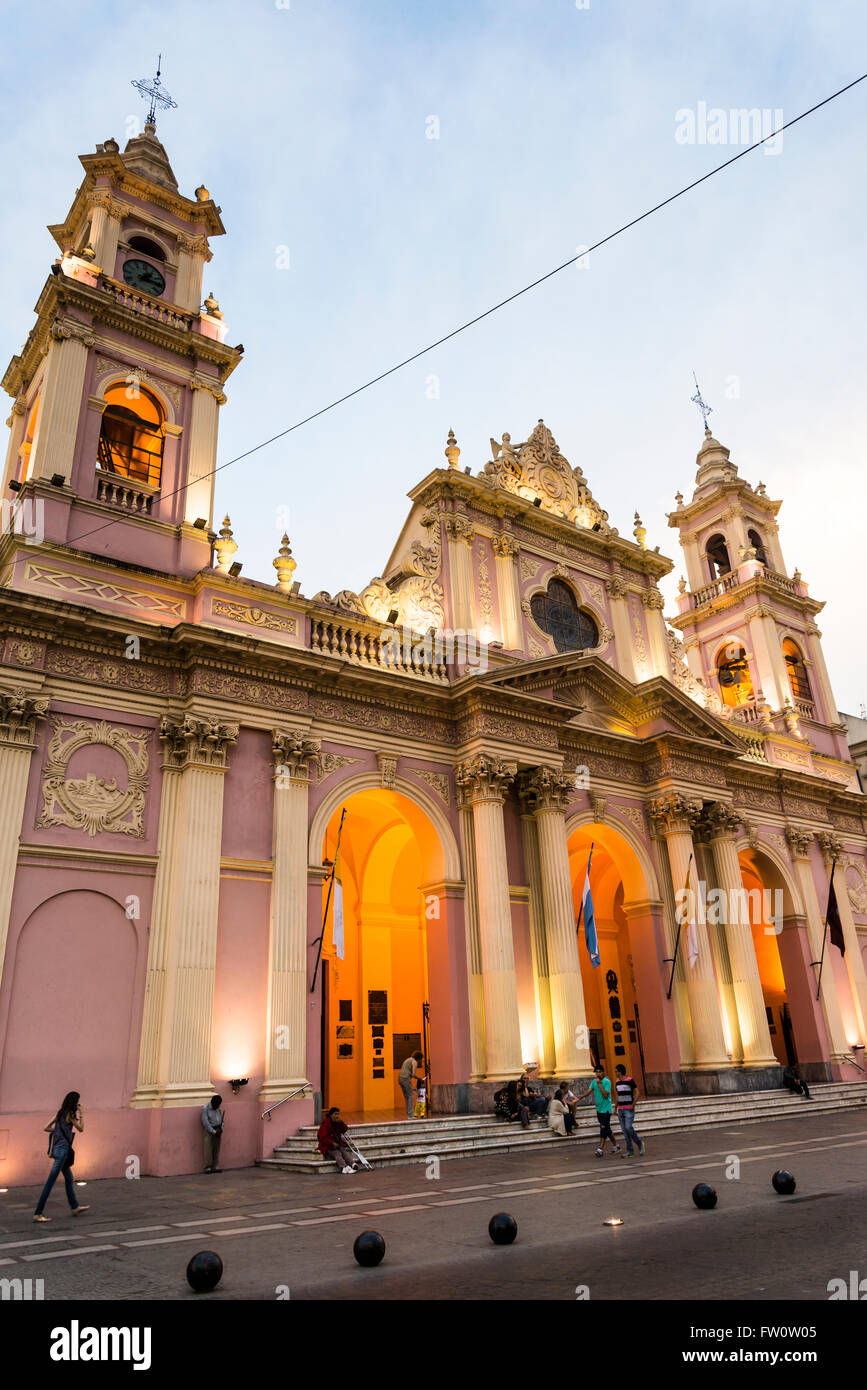 Basilique catedral de salta Banque de photographies et d’images à haute ...