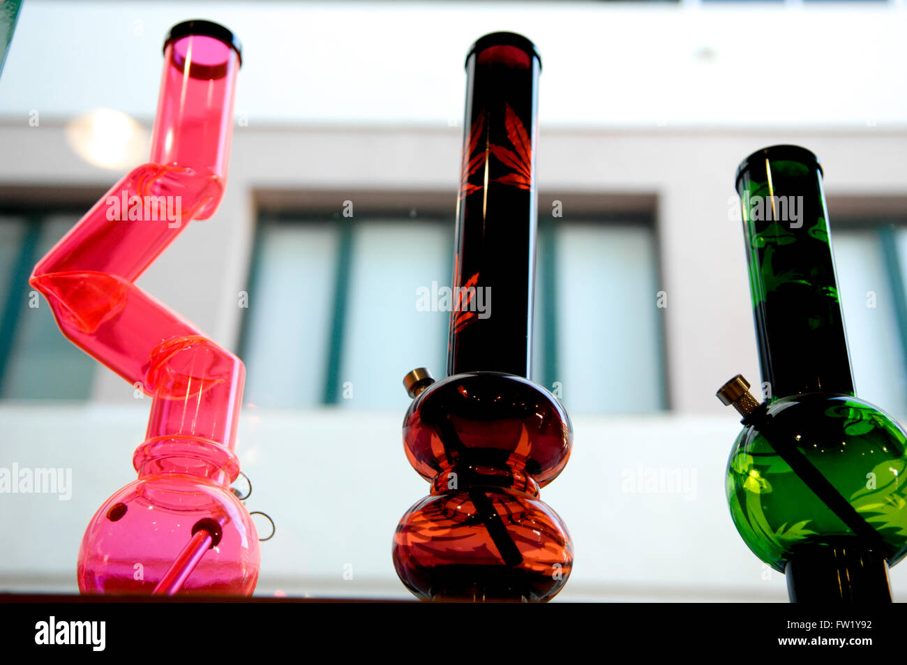 Fumer narguilé pipe shisha Banque de photographies et d’images à haute ...