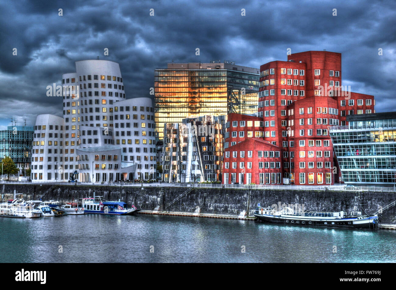 Gehry bauten Banque de photographies et d’images à haute résolution - Alamy