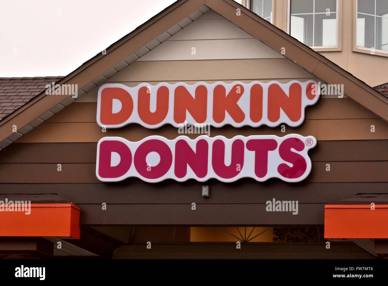 Logo De Dunkin Banque d'image et photos - Alamy