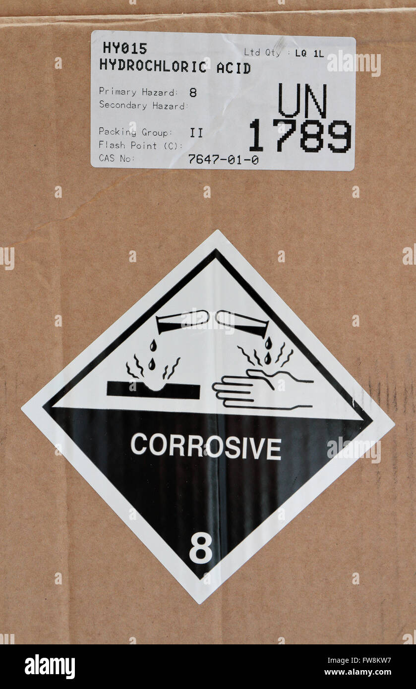 Hazardous chemical warning label Banque de photographies et d’images à ...