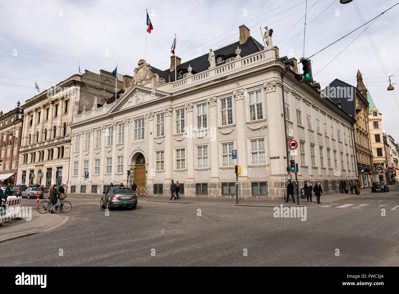 French embassy Banque de photographies et d’images à haute résolution ...
