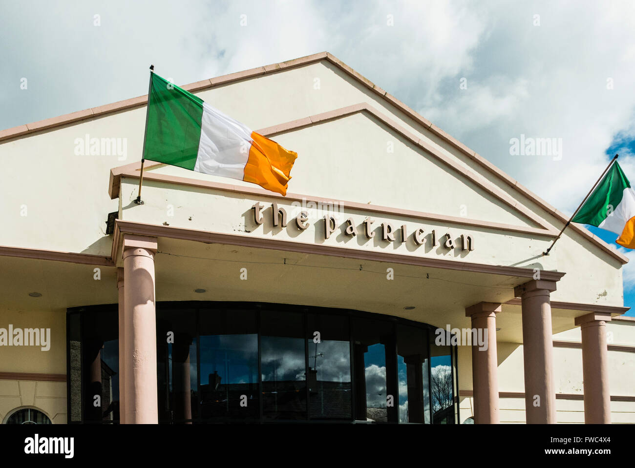 Carrickmore village hall Banque de photographies et d’images à haute ...