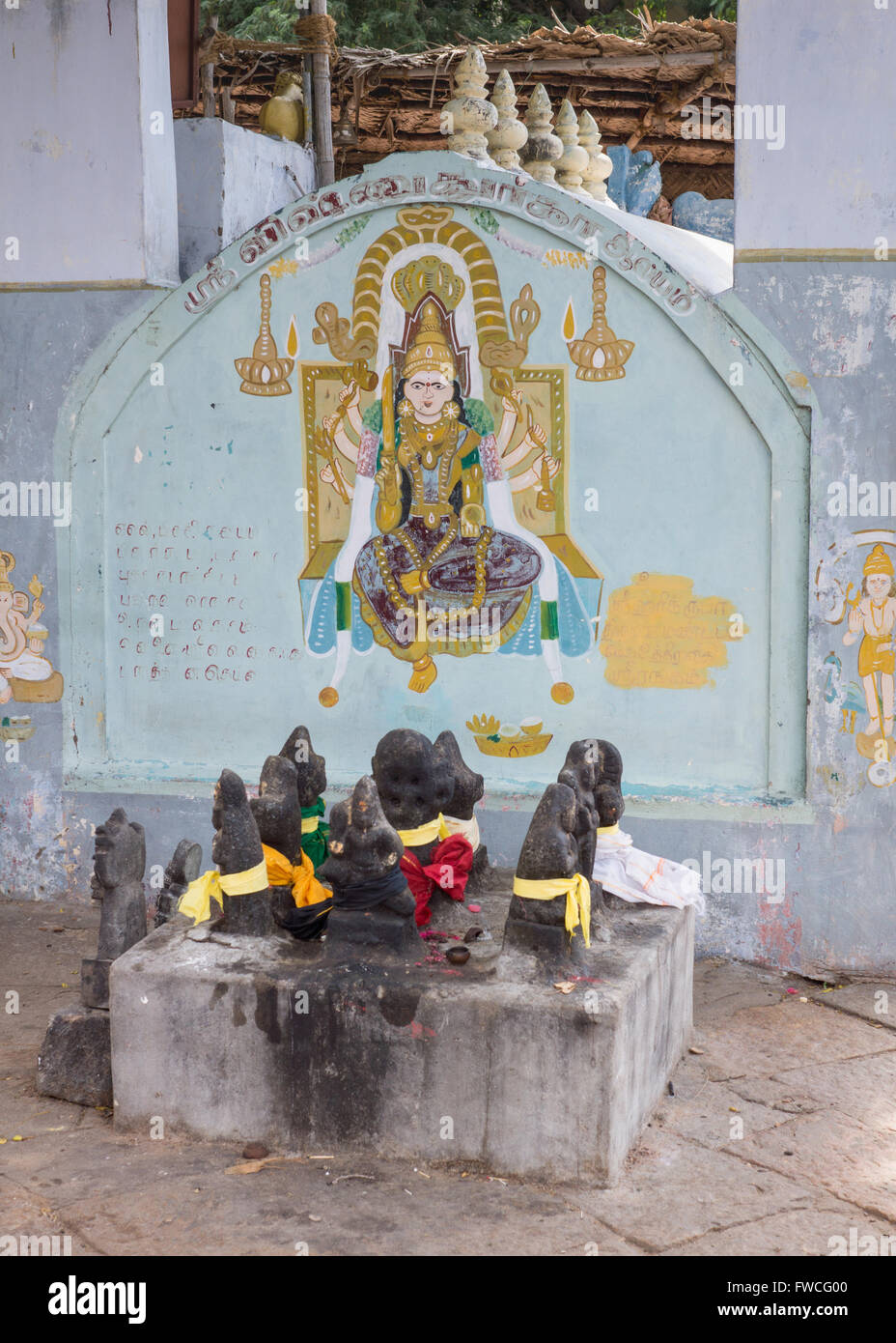 Mumbai, Inde - le 15 octobre 2013 : peinture sur culte mur à Vishnu ...