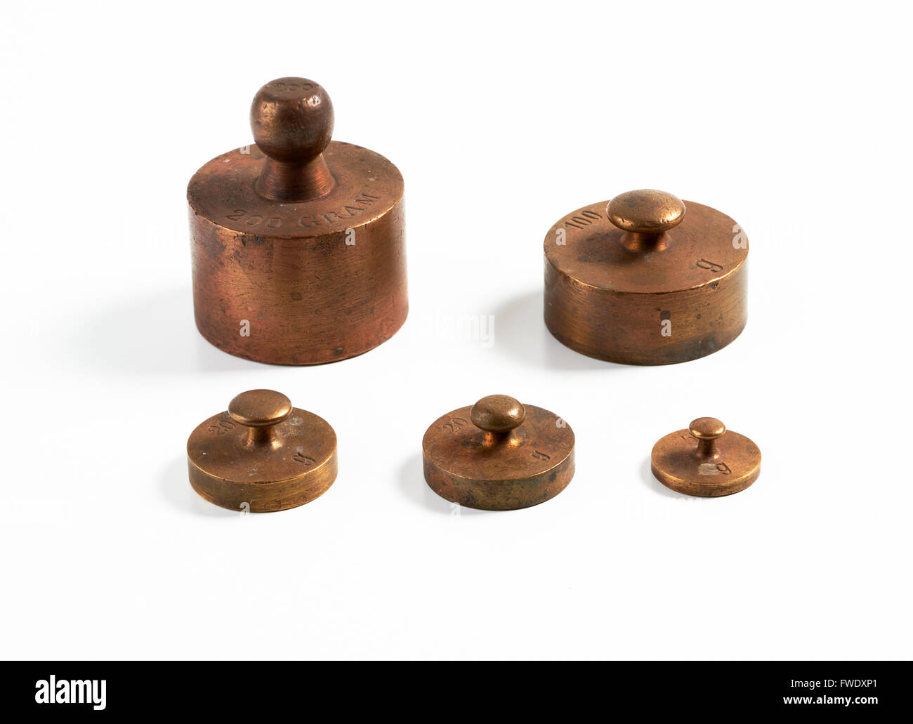 Poids en laiton Banque de photographies et d’images à haute résolution ...