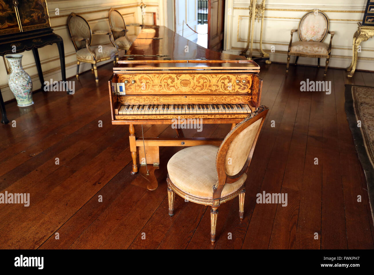 Instrument de musique rare Banque de photographies et d’images à haute ...