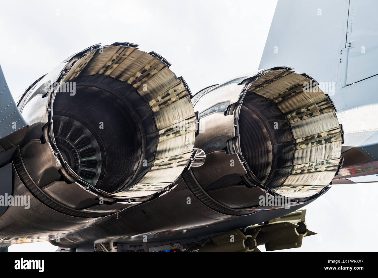 F 15 aircraft jet engine Banque de photographies et d’images à haute ...