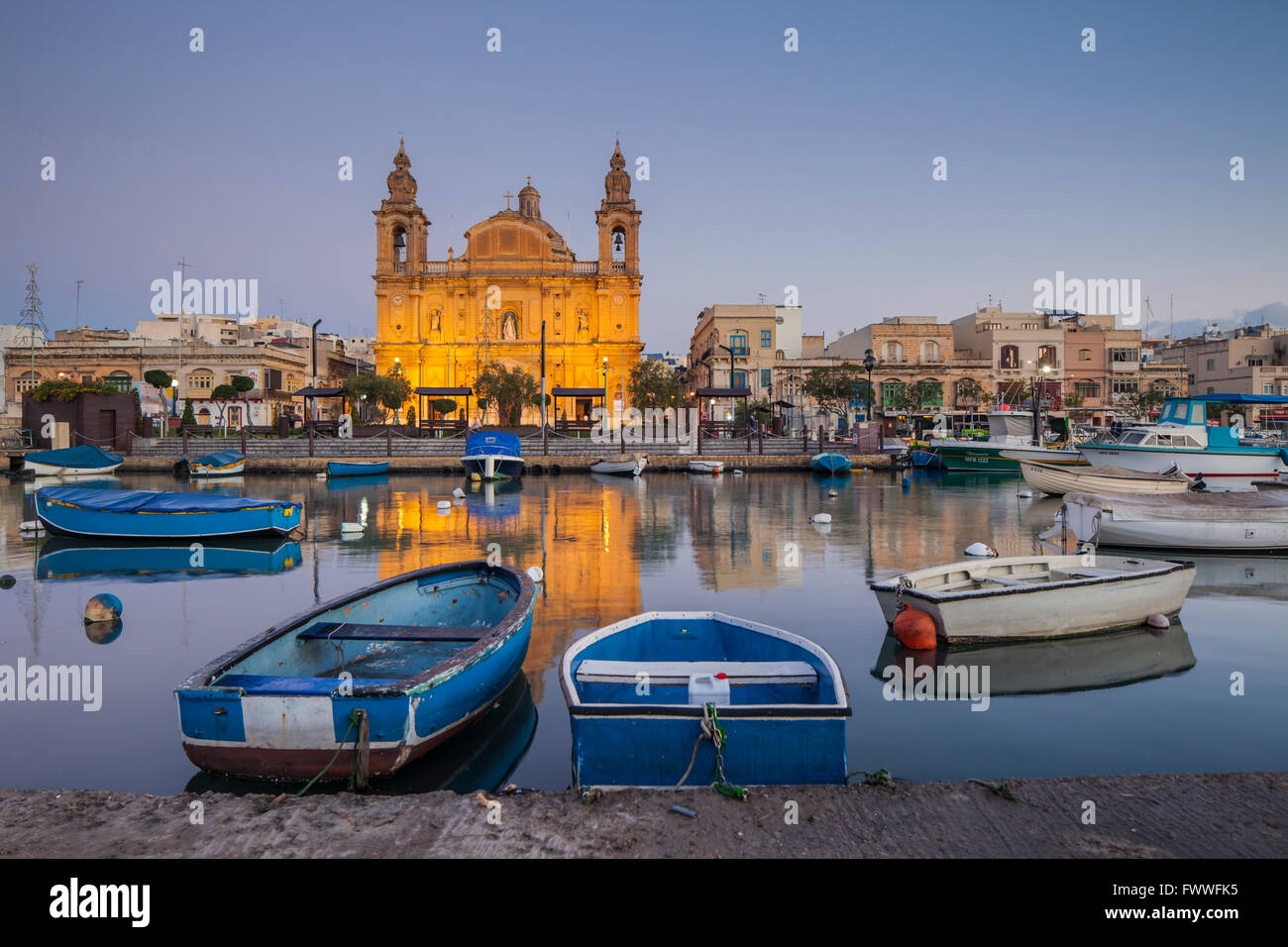 Msida marina Banque de photographies et d’images à haute résolution - Alamy