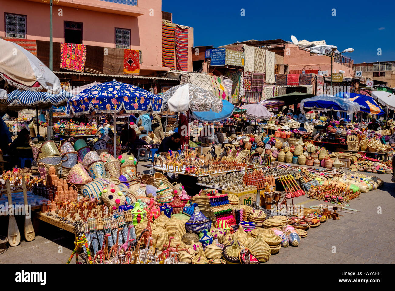 Une vue dans le souk Banque de photographies et d’images à haute ...