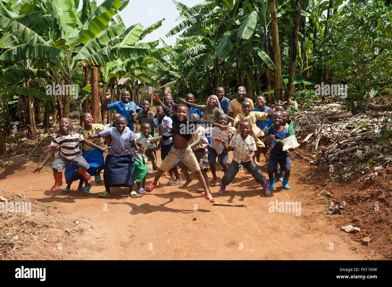 Filles rwandaises Banque de photographies et d’images à haute ...