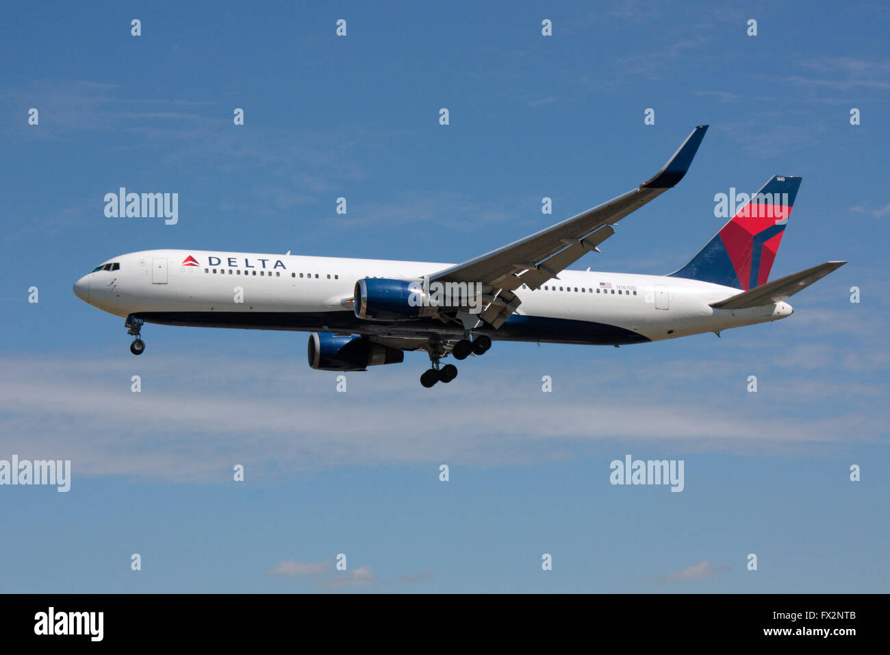 Boeing 767 american airline Banque de photographies et d’images à haute ...