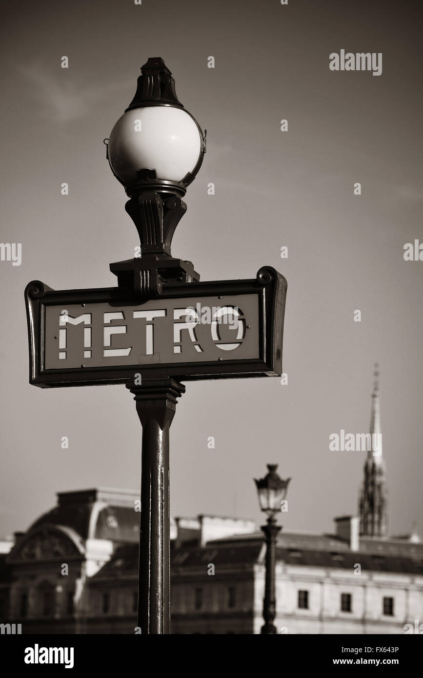 Vintage metro sign Banque de photographies et d’images à haute ...