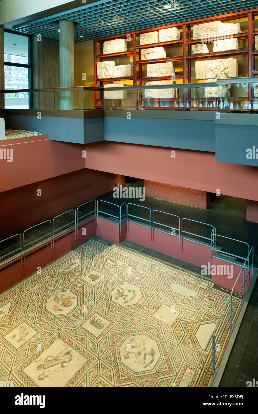 Roman museum cologne Banque de photographies et d’images à haute ...