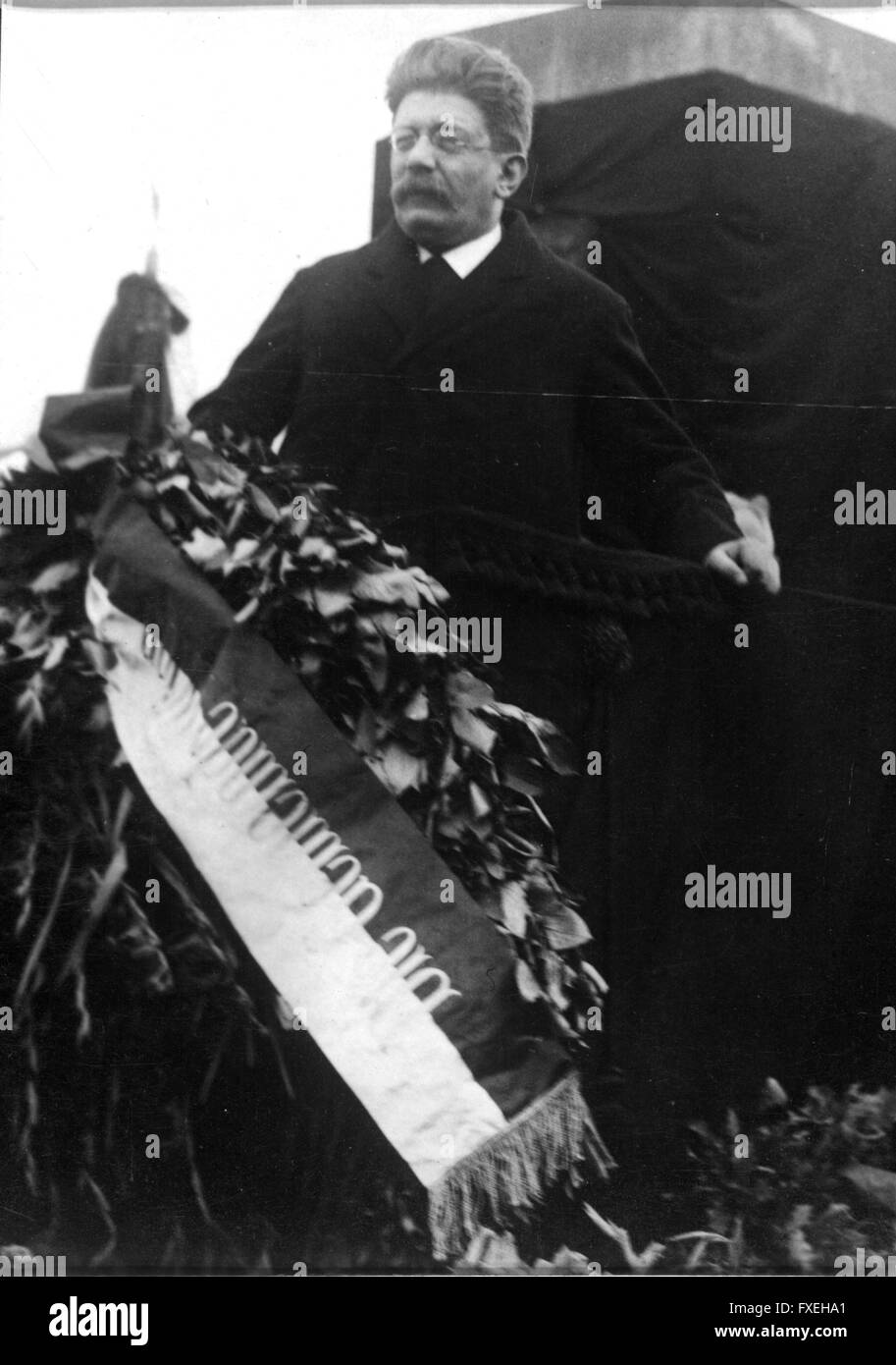 Friedrich adler Banque de photographies et d’images à haute résolution ...