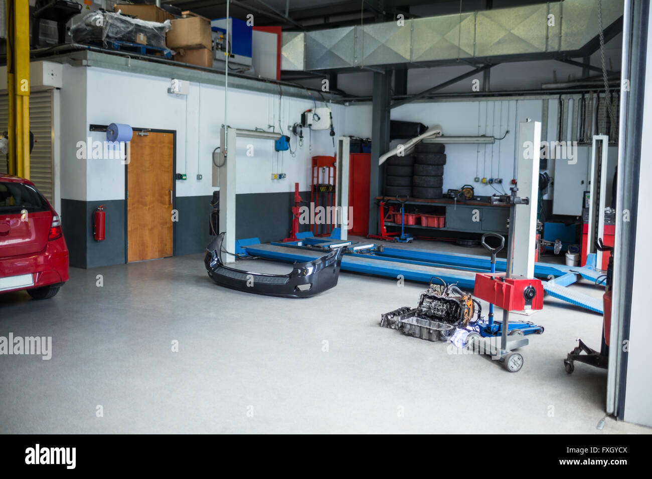 Auto repair Banque de photographies et d’images à haute résolution - Alamy