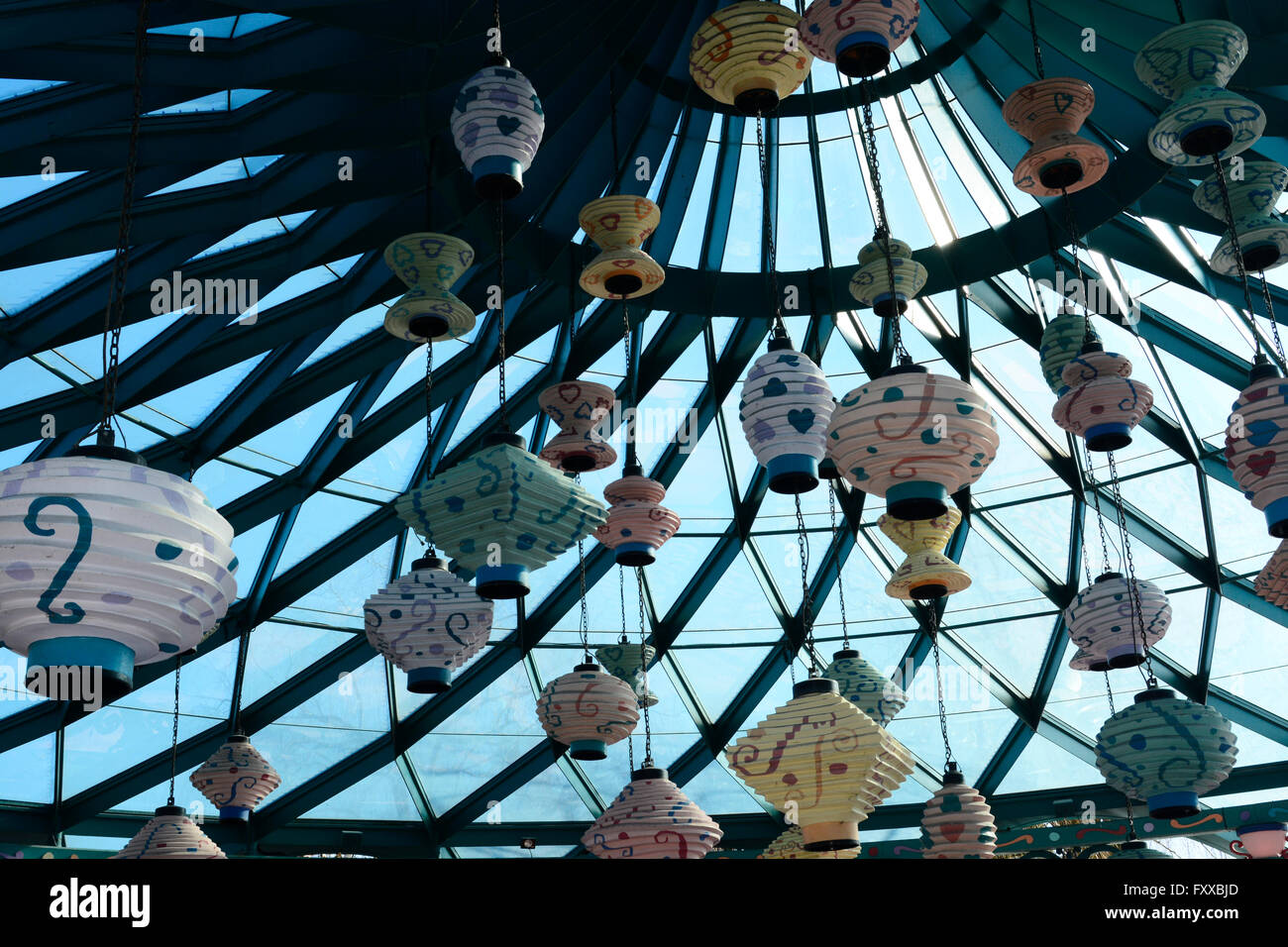 Disneyland paris mickey mouse Banque de photographies et d’images à ...