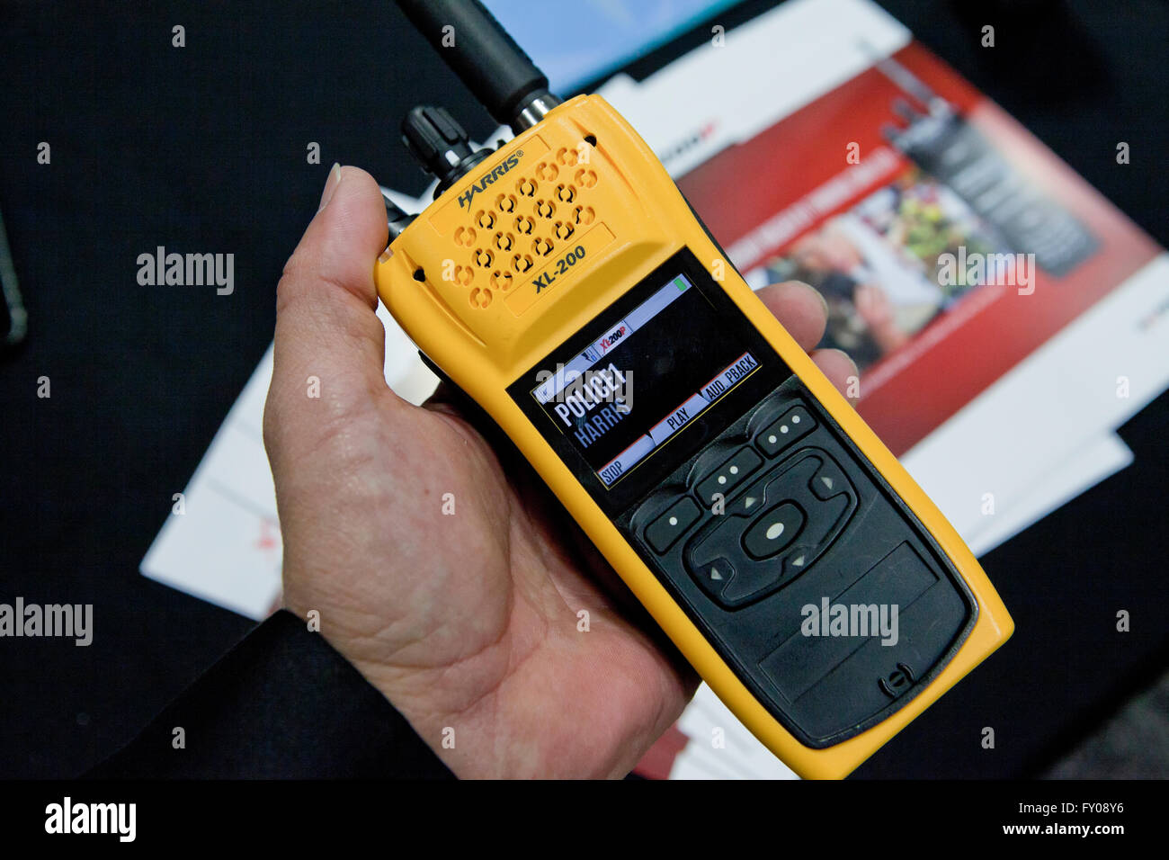 Radios vhf Banque de photographies et d’images à haute résolution - Alamy
