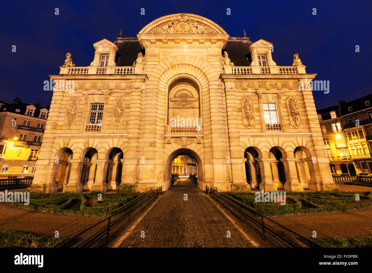 Porte de paris lille Banque de photographies et d’images à haute ...