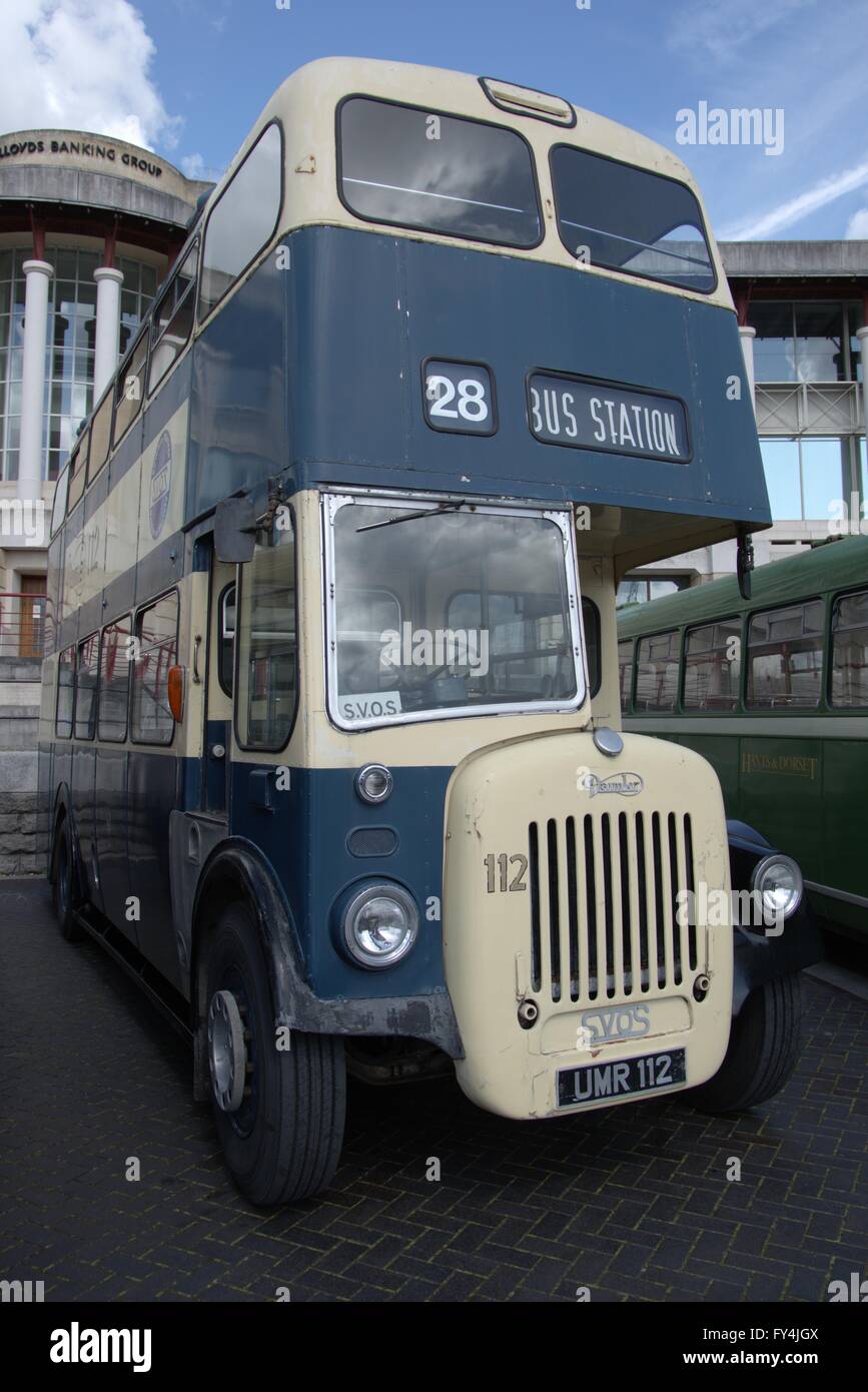 Daimler cvg6 Banque de photographies et d’images à haute résolution - Alamy