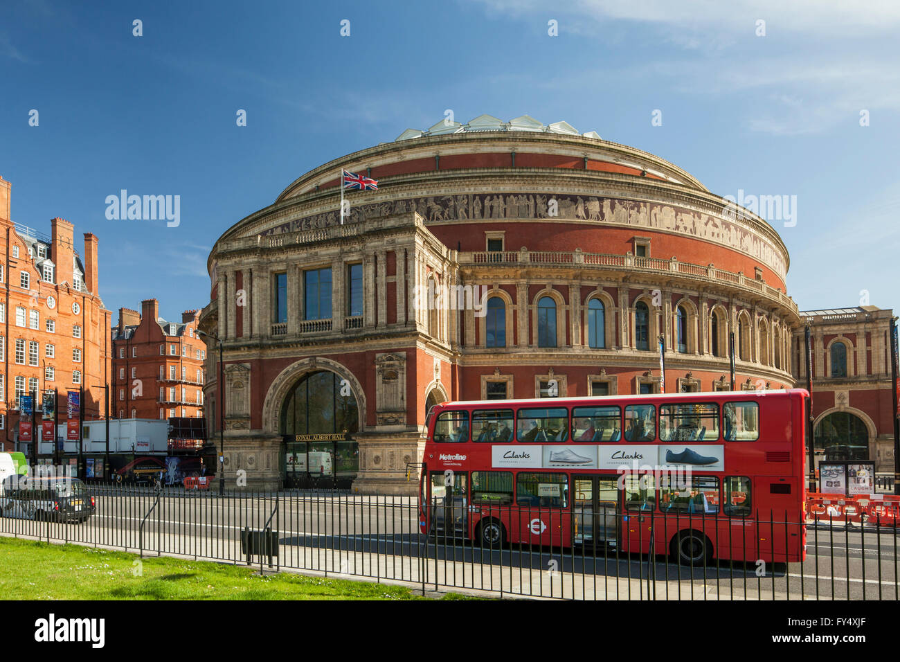 Bus Anglais À Impériale Banque d'image et photos - Alamy