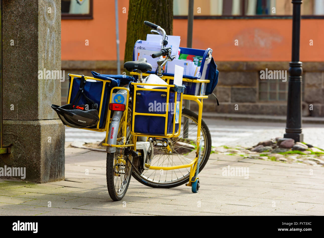 Cycle postal Banque de photographies et d’images à haute résolution - Alamy