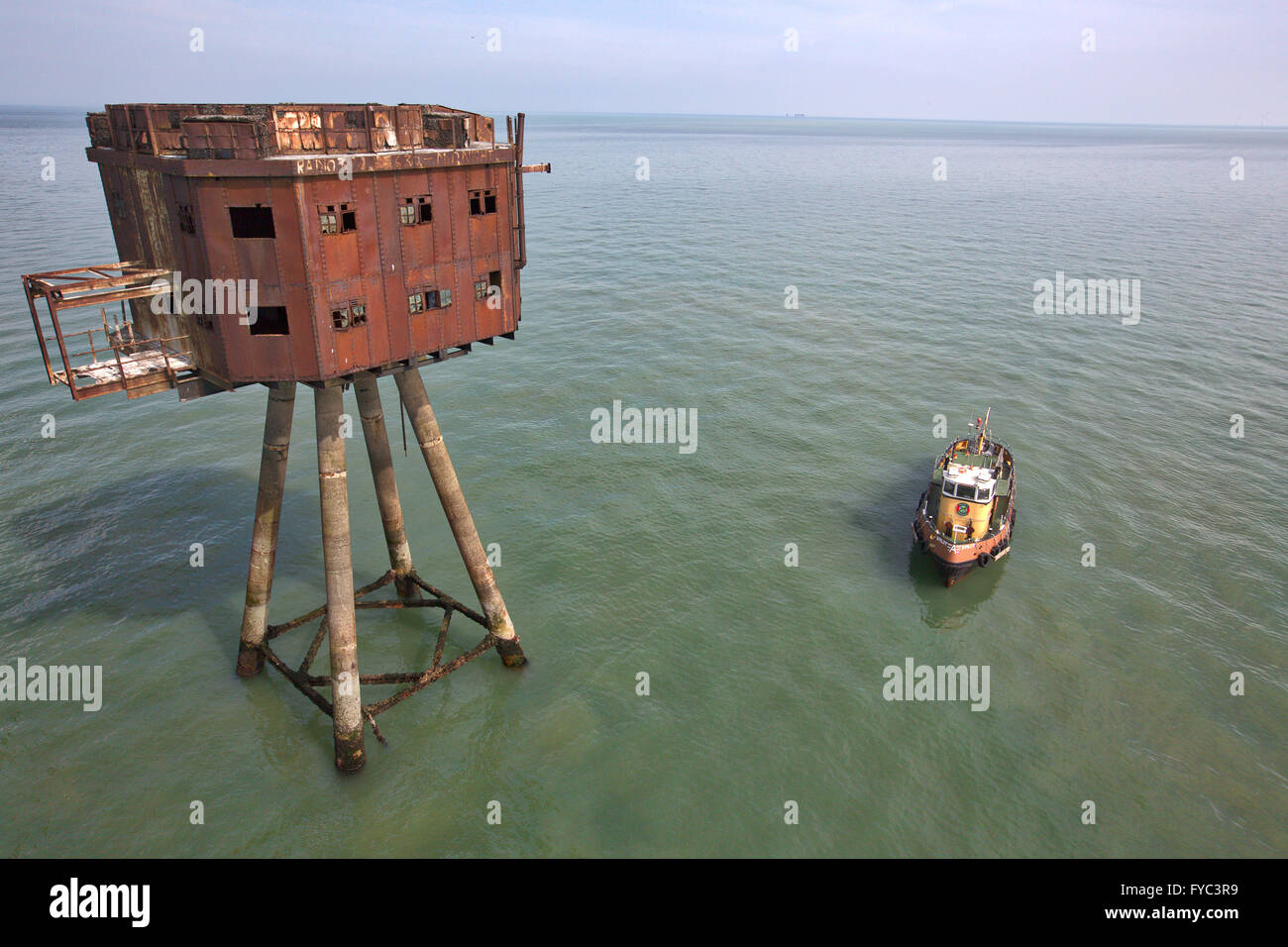 Forts de maunsell forts de mer des sables rouges Banque de ...