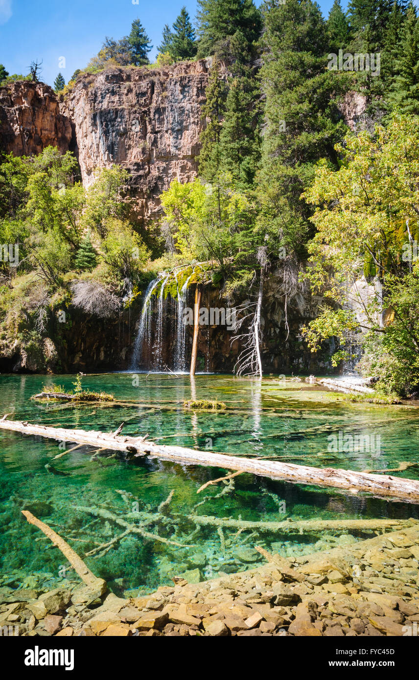 Hanging lake Banque de photographies et d’images à haute résolution - Alamy