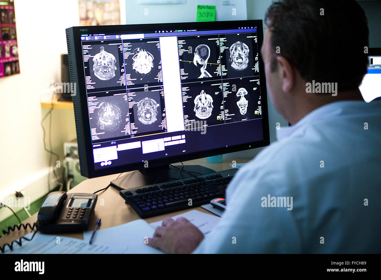 Imagerie Par Rmn Banque d'image et photos - Alamy