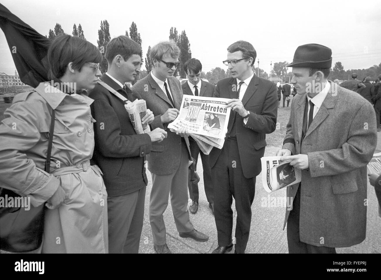 10 juin 1967 Banque de photographies et d’images à haute résolution - Alamy