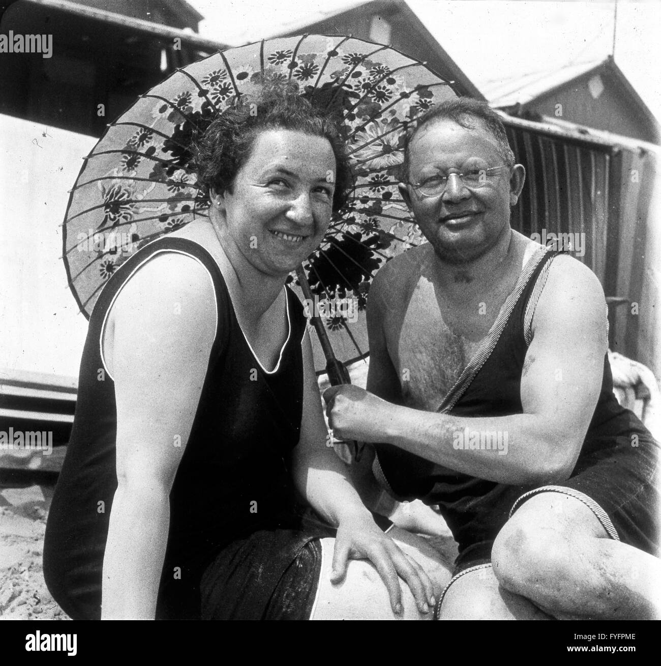 Couple juif allemand en vacances à Nice, France touristes en vacances ...