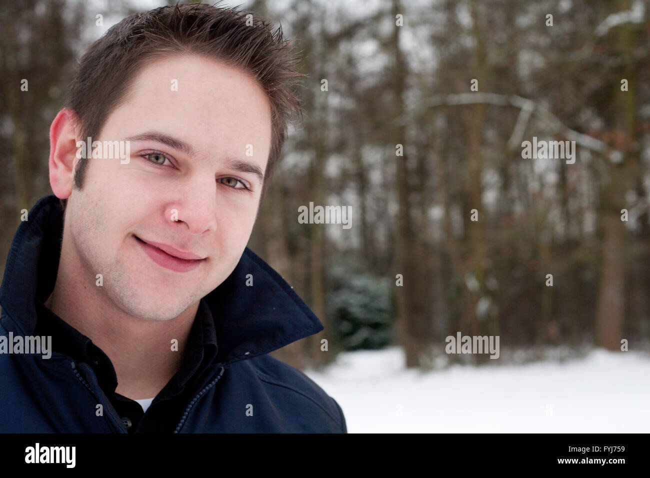 Homme en hiver Banque de photographies et d’images à haute résolution ...