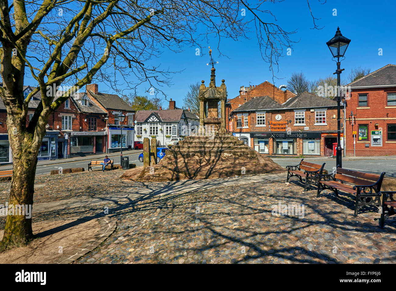 Centre du village de lymm Banque de photographies et d’images à haute ...