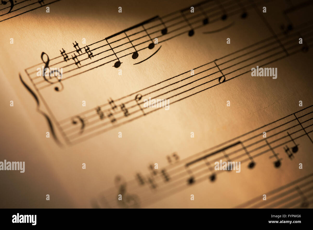 Music note stave treble bass Banque de photographies et d’images à ...