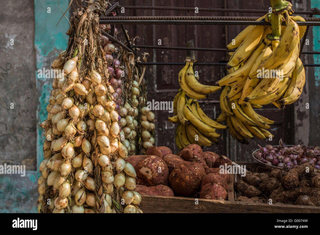 échalotes bananes Banque de photographies et d’images à haute ...
