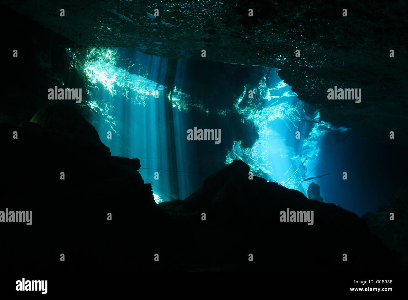 Cenote chac mool Banque de photographies et d’images à haute résolution ...