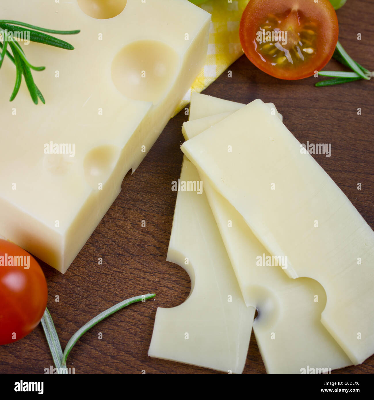 Fromage cheddar frais Banque de photographies et d’images à haute ...