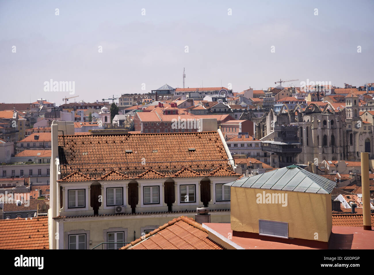 Toits de lisbonne Banque de photographies et d’images à haute ...