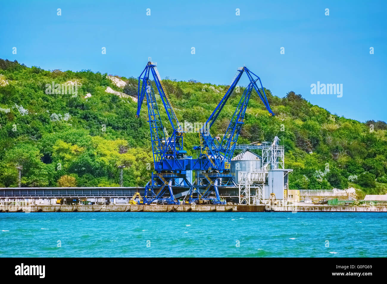 Quai de grue Banque de photographies et d’images à haute résolution - Alamy