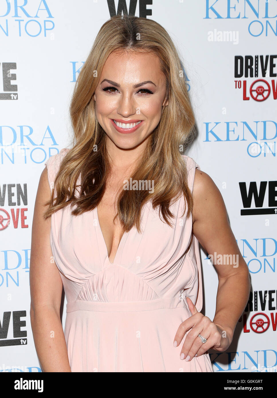 Kendra hall Banque de photographies et d’images à haute résolution - Alamy