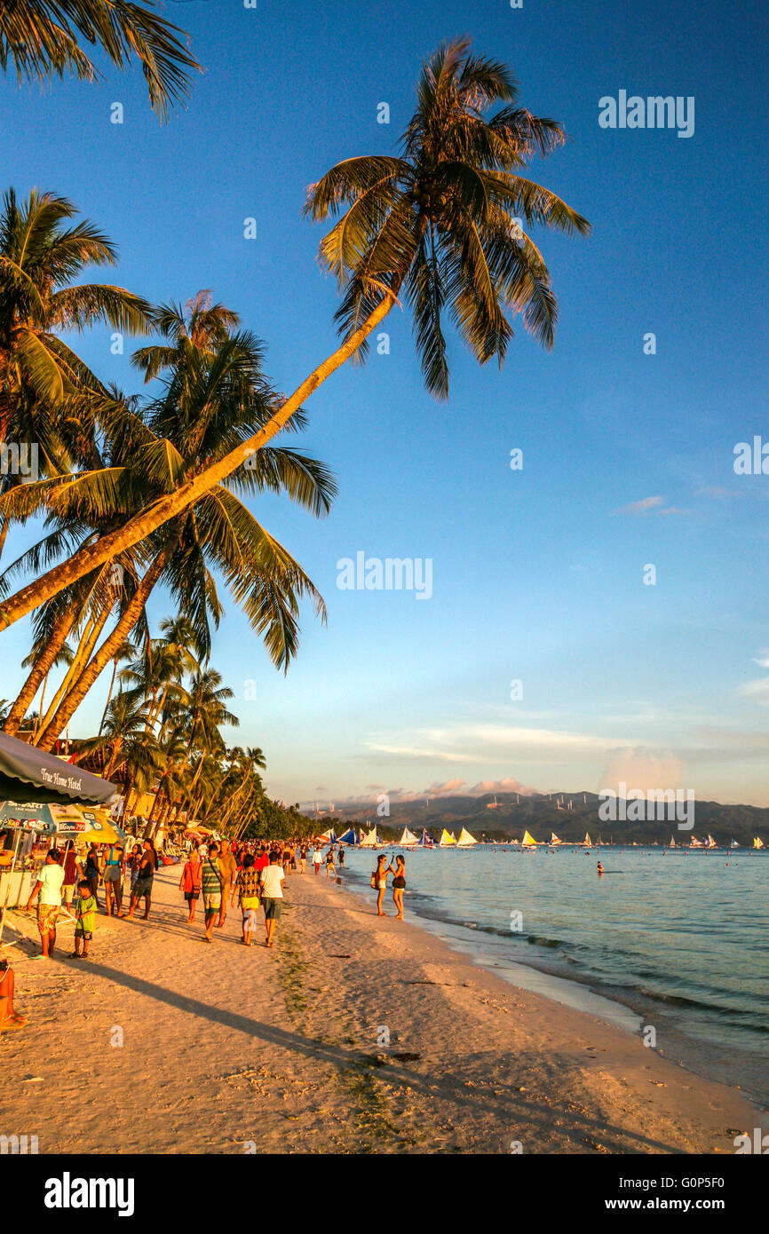 Philippines Boracay White Beach L'une des plus belles plages du monde ...