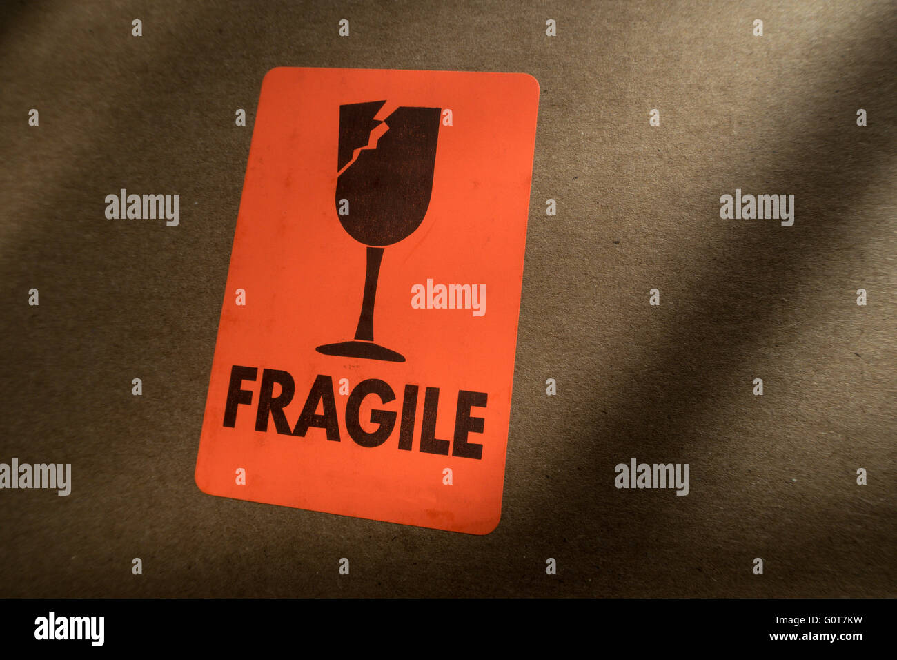 Fragile pictogram Banque de photographies et d’images à haute ...