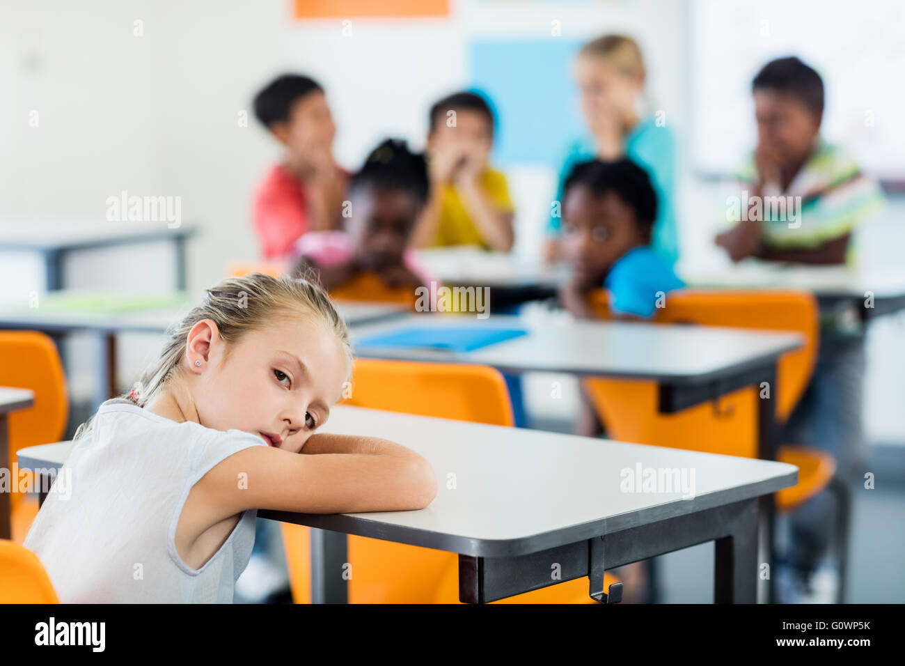 élève sérieux Banque de photographies et d’images à haute résolution ...