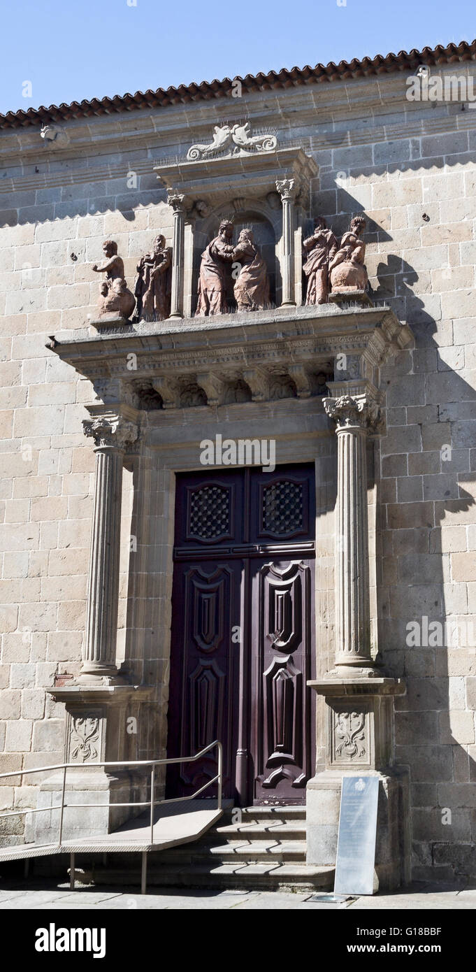 Porte entrée médiéval Banque de photographies et d’images à haute ...