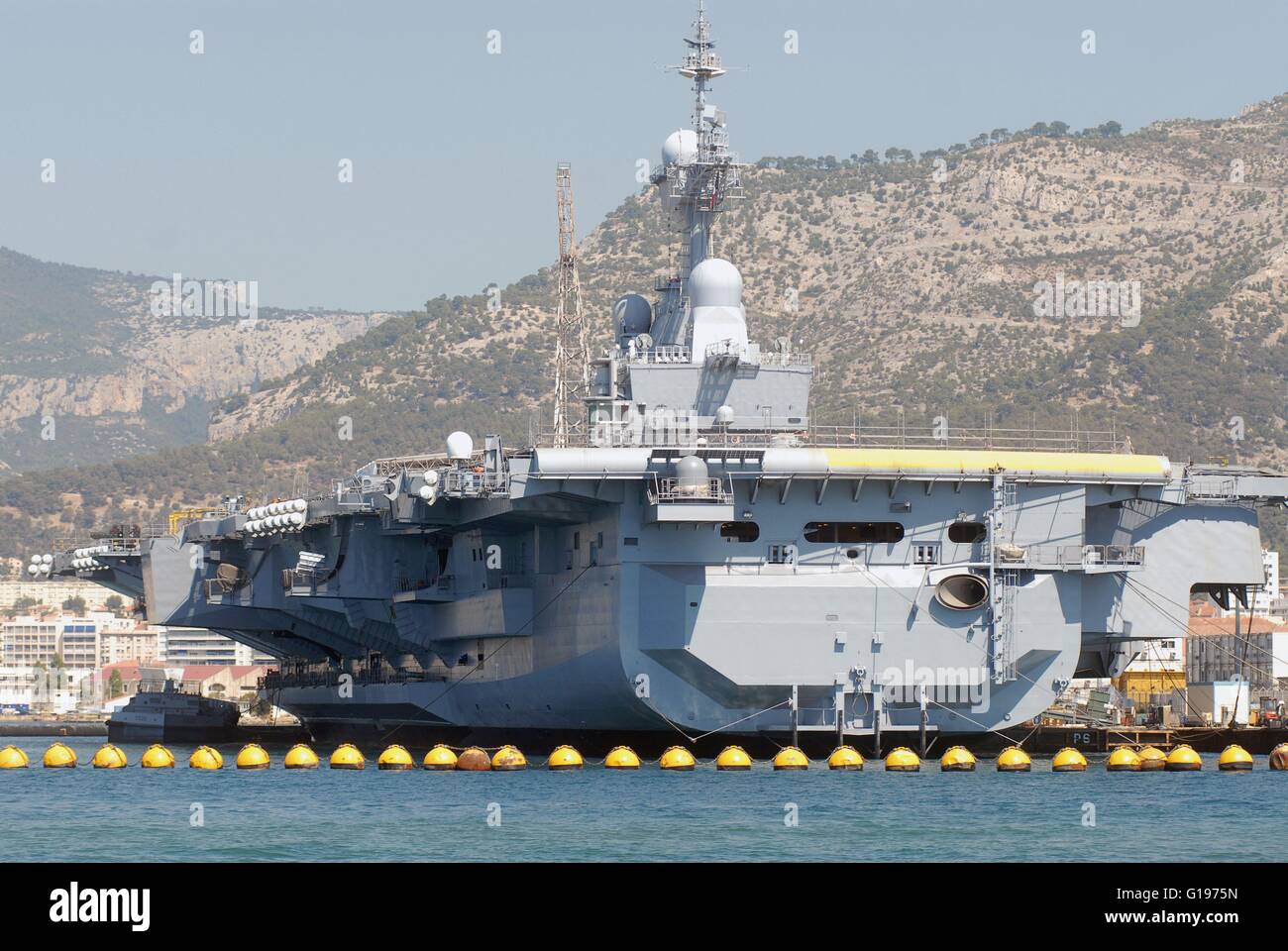 La Marine française, la base navale de Toulon, Charles De Gaulle porte ...