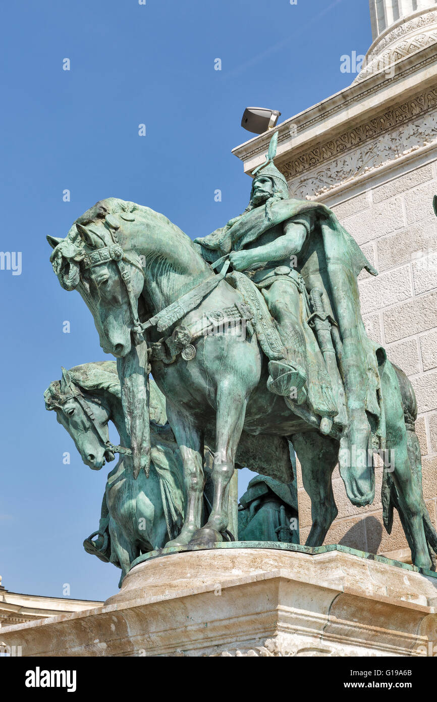 Statue prince arpad Banque de photographies et d’images à haute ...