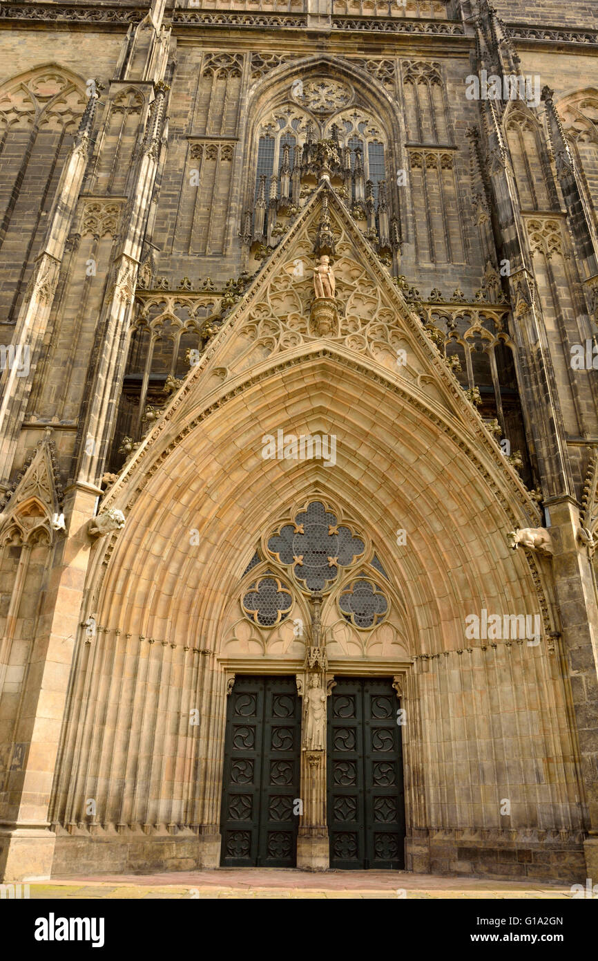 Portail de la cathédrale de Magdebourg Photo Stock - Alamy